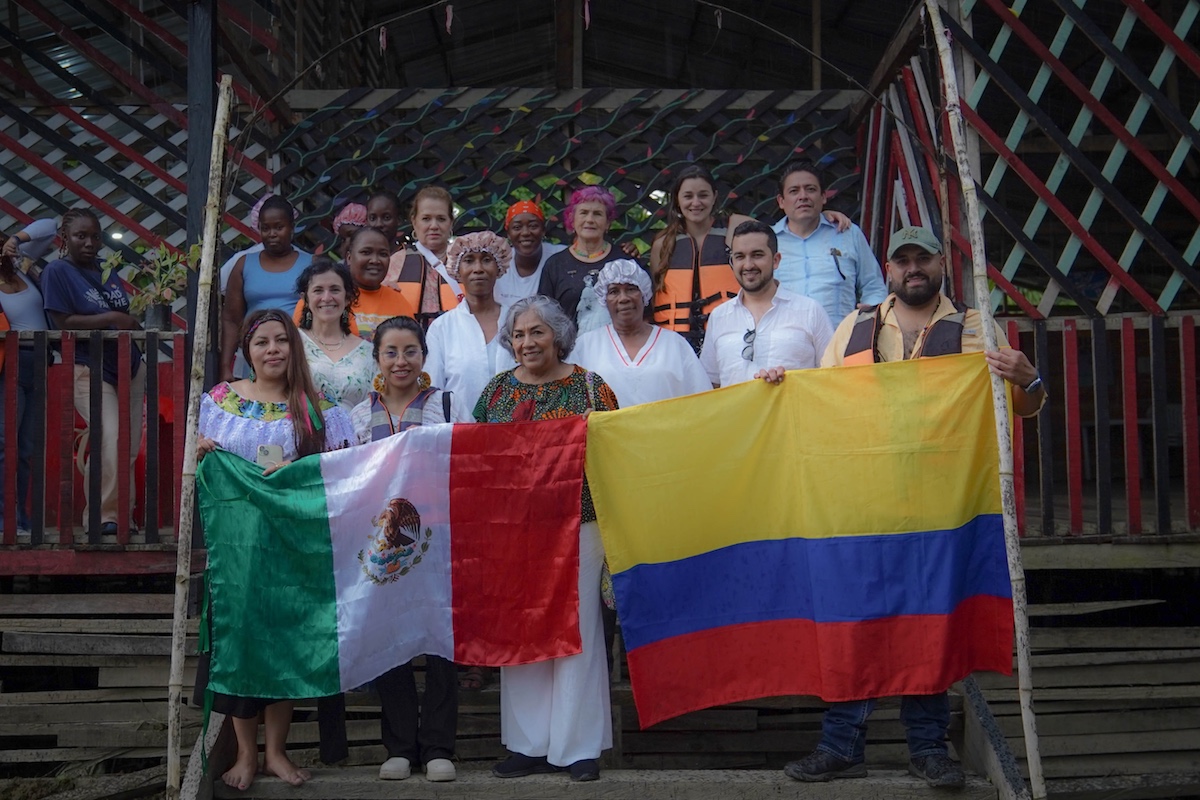Tres mujeres de Chiapas, México, y 50 mujeres de Chocó de la Red ...
